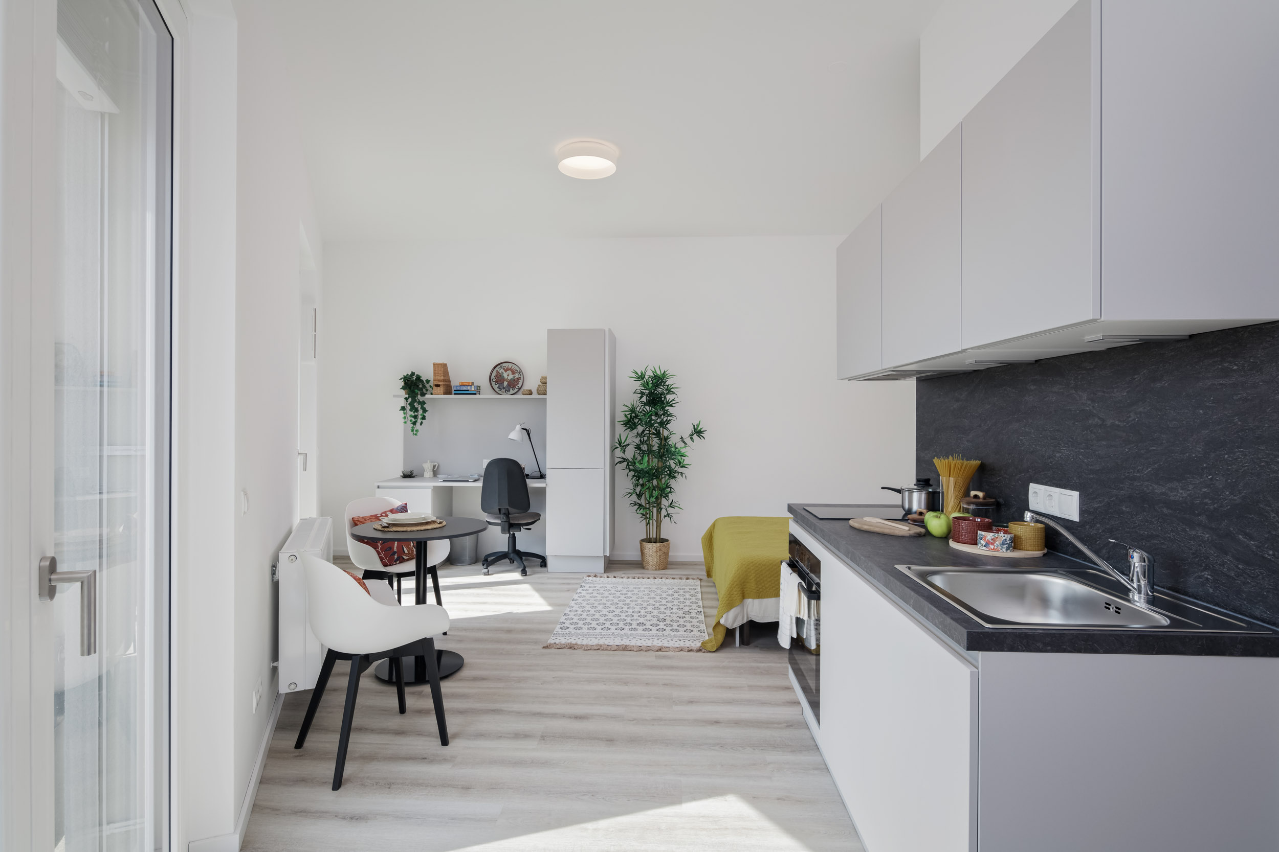 Deluxe Studio Terrace - Vienna - Modern Studios in Austria with Shared ...