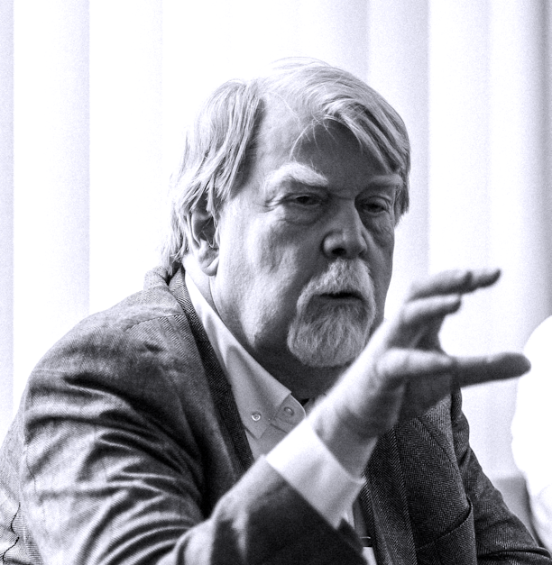 Mit den eigenen Waffen geschlagen – MAKROSKOP