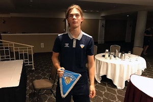 U18: Sveitsi-ottelun viiripelaaja Henri Nikkanen: "Oli mukava pelata ...