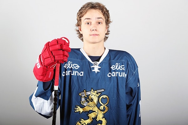U16:n Samu Salminen kapteenina lauantain Saksa-otteluun: "On kyllä ...