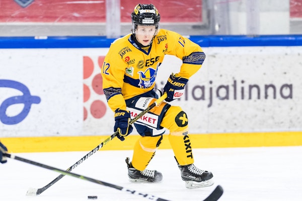 Nuorten SM: JYP iski maaleja perjantaina – Jukurit yllätti HIFK:n ...