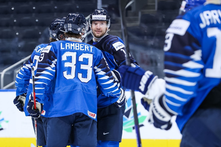 Joel Määtän kaksi maalia siivittivät Suomen murskavoittoon Slovakiasta ...