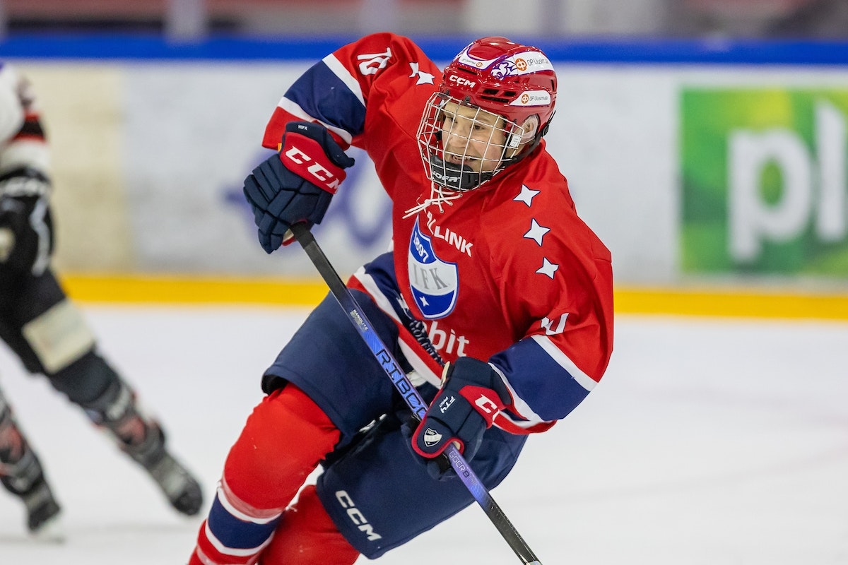 U18 SM: Kuhta avaa syötöillä energisen HIFK:n peliä: ”Voitot tulee ...