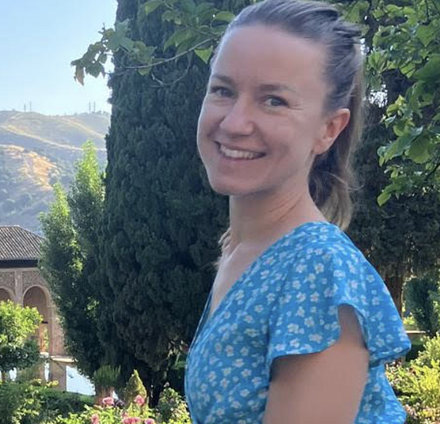 Brown Discharge: Causes & When To Be Concerned