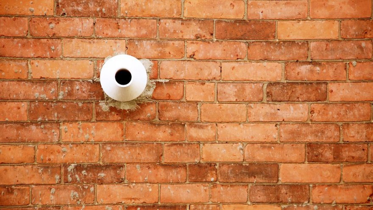 Jak stylowo wykończyć instalację rur? Rozeta na rury - Hurtownia Onninen