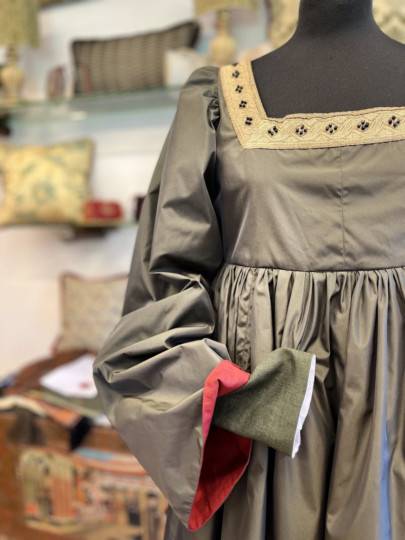 Historical Tailoring, Costume for the Performing Arts (two-years course ...