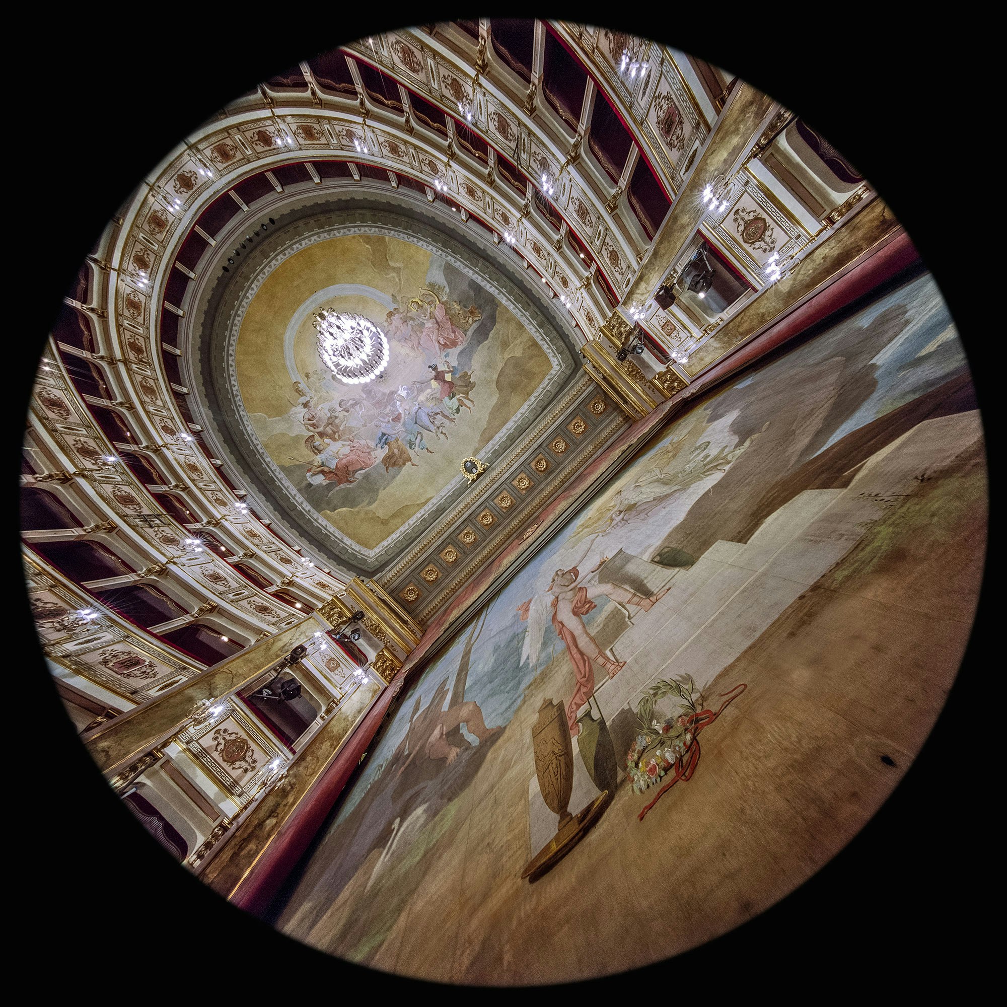 Sipario - Teatro dell'Aquila