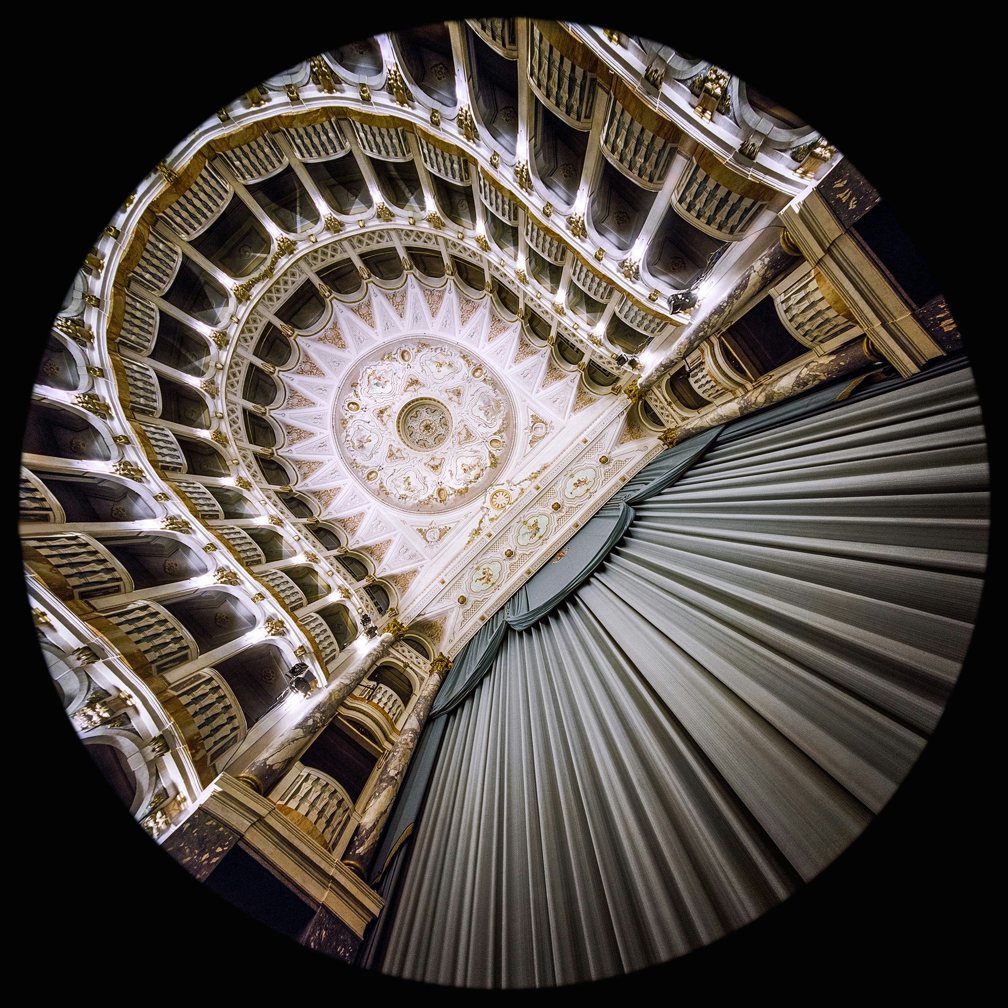 Sipario - Teatro Lauro Rossi