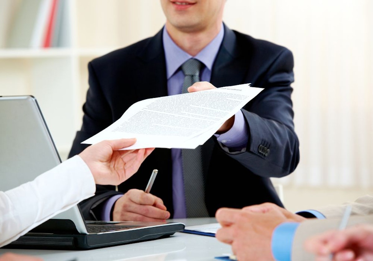 How to write a handover document | BrightHR Australia