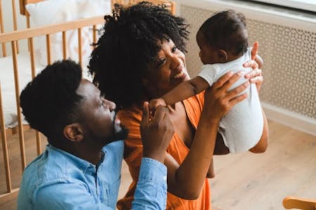 How Parental Leave Works in B.C. - Employers Guide | BrightHR Canada