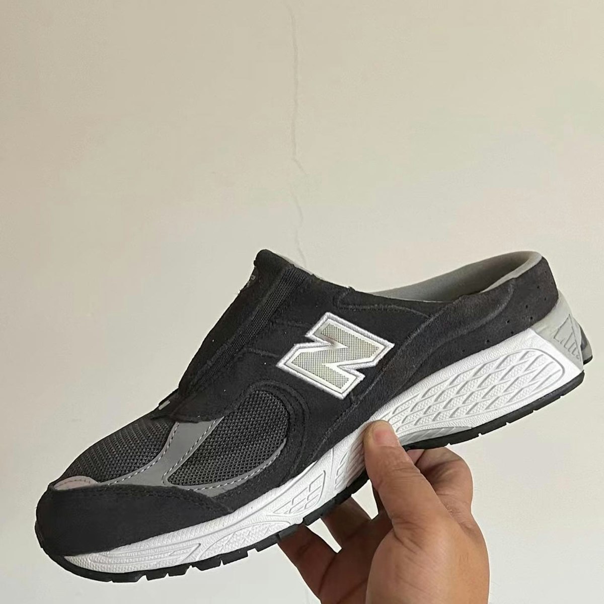 New Balance 2002 Slides kaufen – HEAT MVMNT