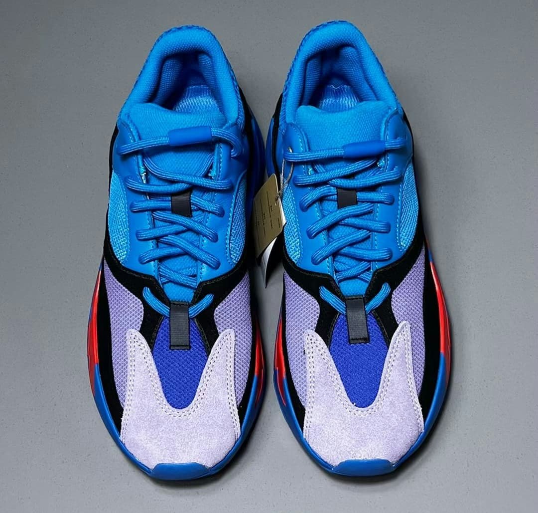 adidas Yeezy Boost 700 adidas Yeezy Boost 700