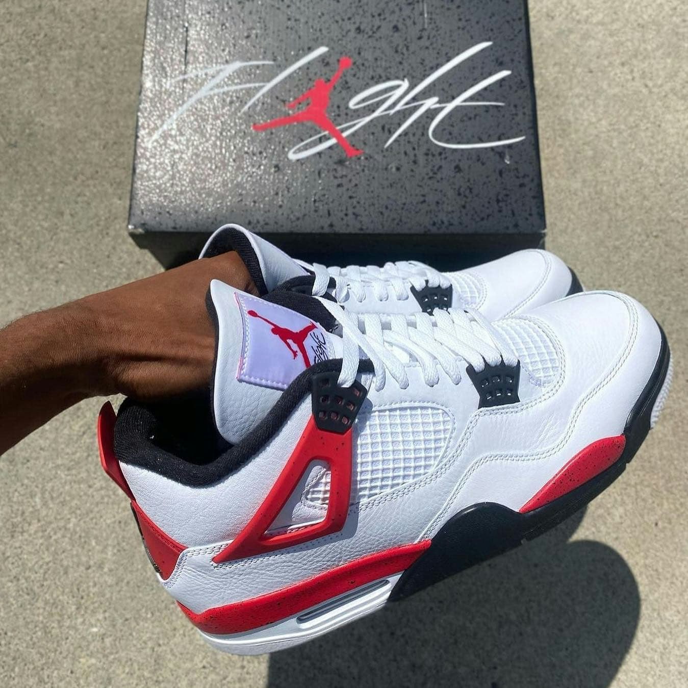 Air Jordan 4 "Red Cement" online kaufen – HEAT MVMNT