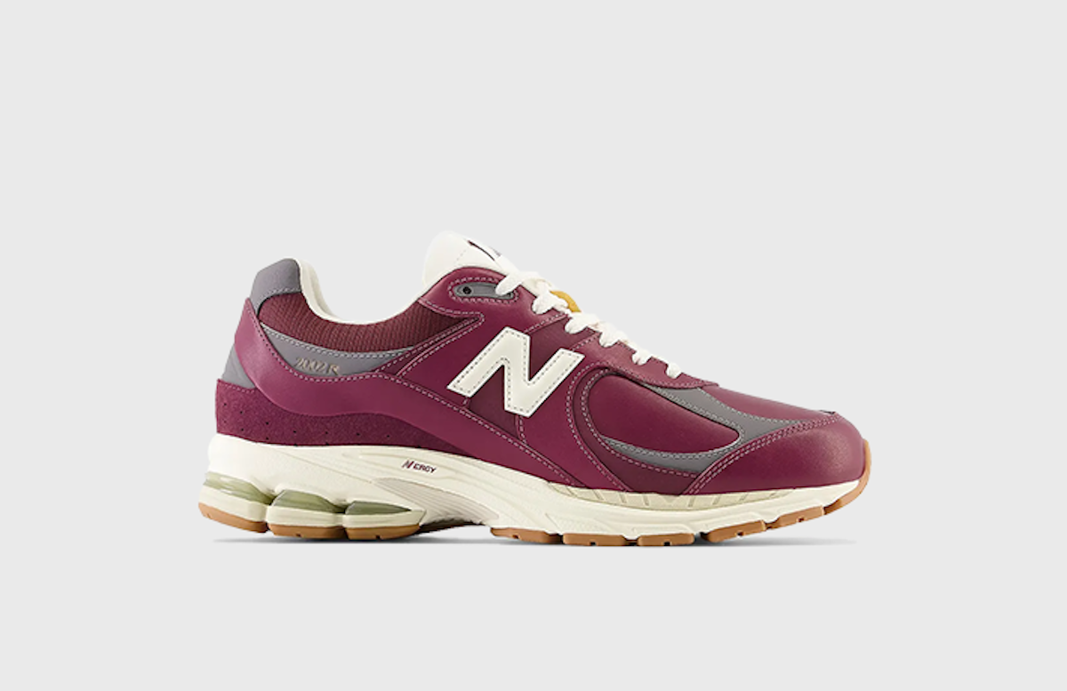 New Balance 2002R "Vintage Leather" (Bordeaux) kaufen – M2002RVH – HEAT ...