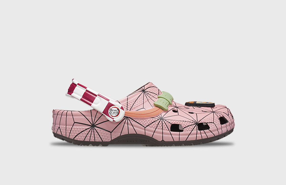 Demon Slayer x Crocs Classic Clog "Nezuko" kaufen – 209320-206 – HEAT MVMNT