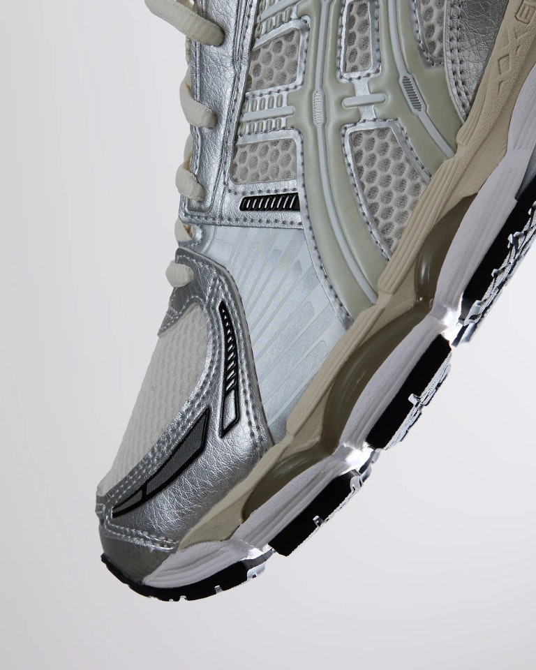 Kith x Asics Gel-Kayano 12.1 Kith x Asics Gel-Kayano 12.1