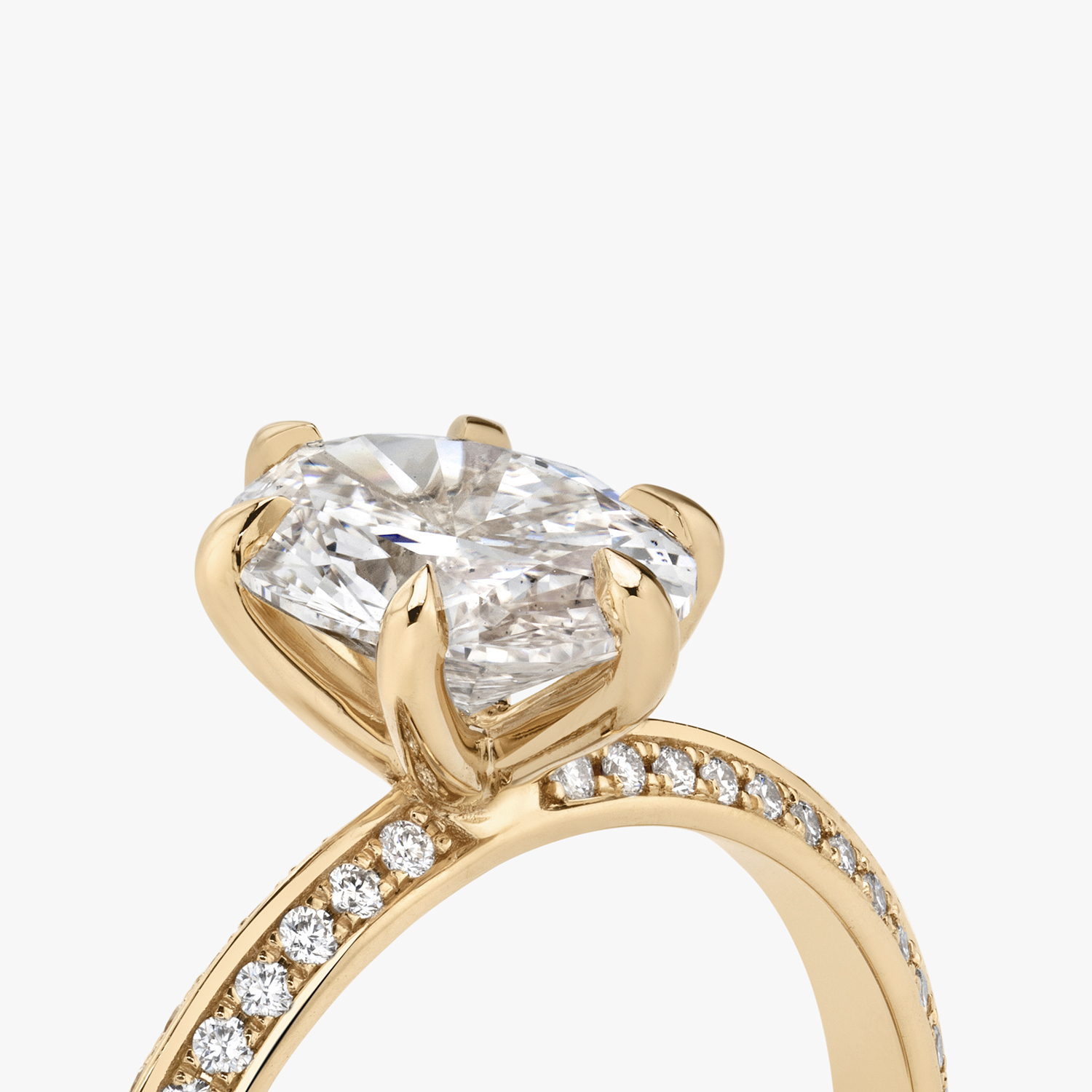 Knife-Edge Diamond Solitaire | Modern Engagement Rings | VRAI