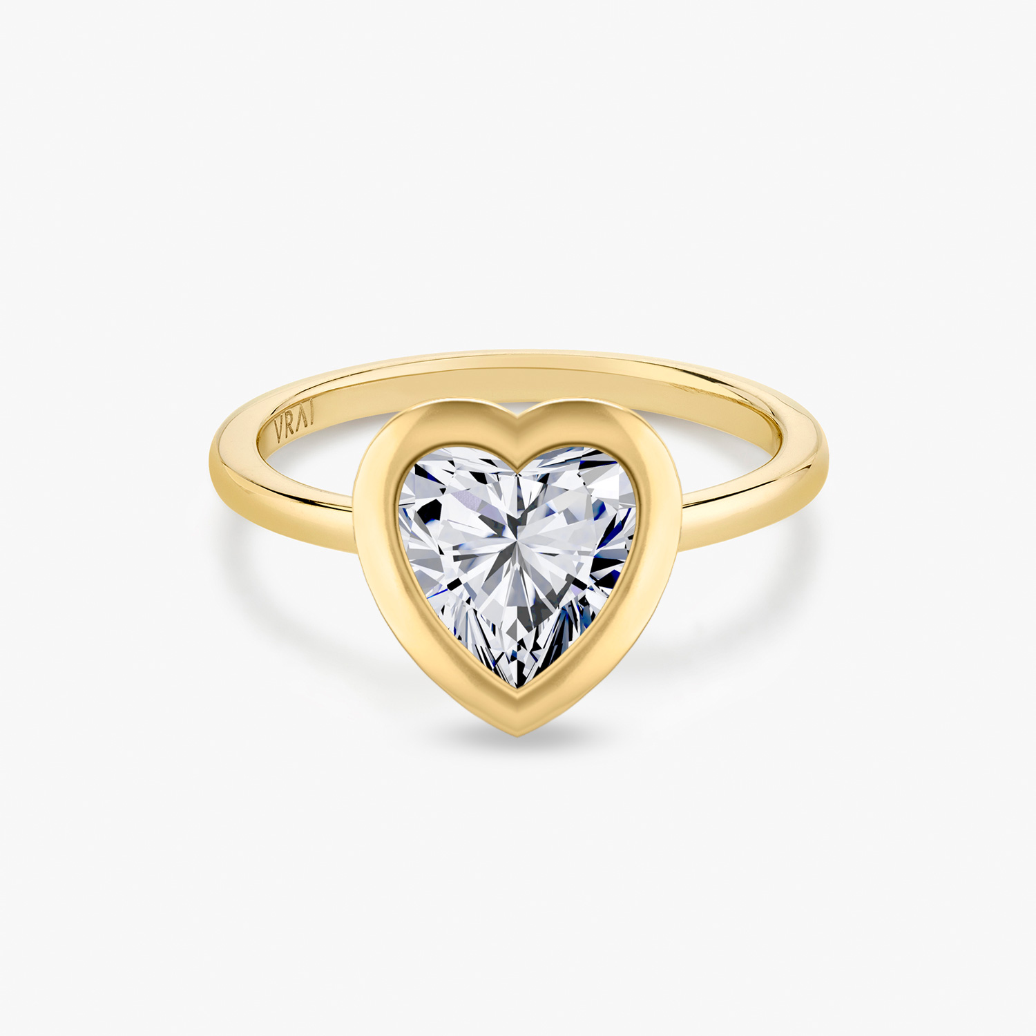 Heart Shaped Diamonds: Your Buying Guide I VRAI