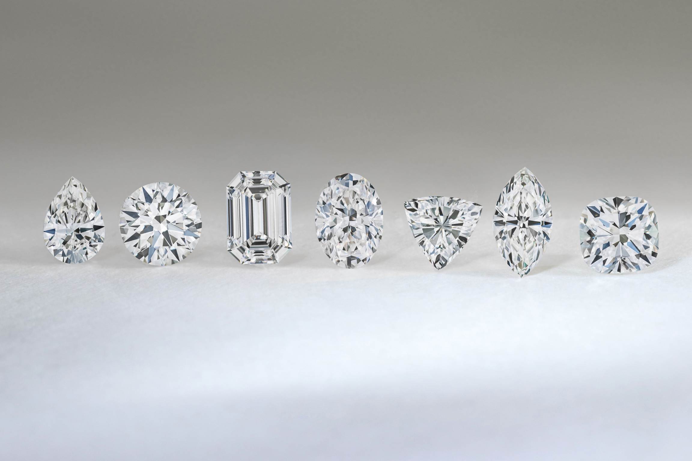 Schedule an Engagement Ring Consultation | VRAI
