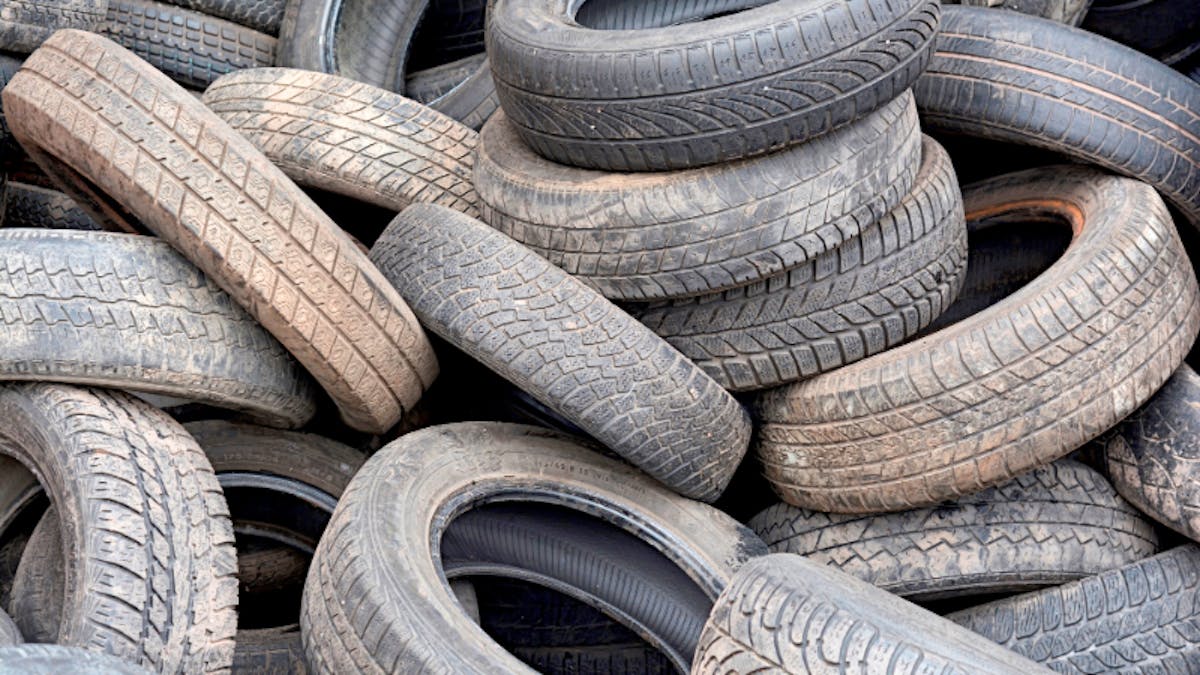 Age Before Beauty: Snow-go for Those 15-year-old Snow Tires - Car Talk