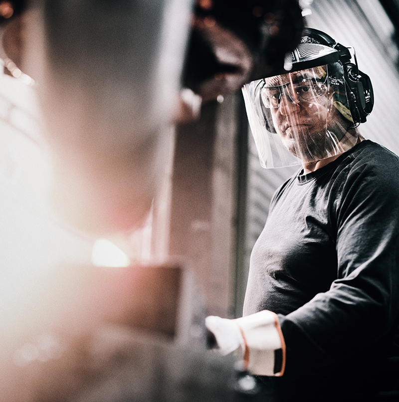 Selecting the Correct Head Protection – Hellberg Safety Ireland