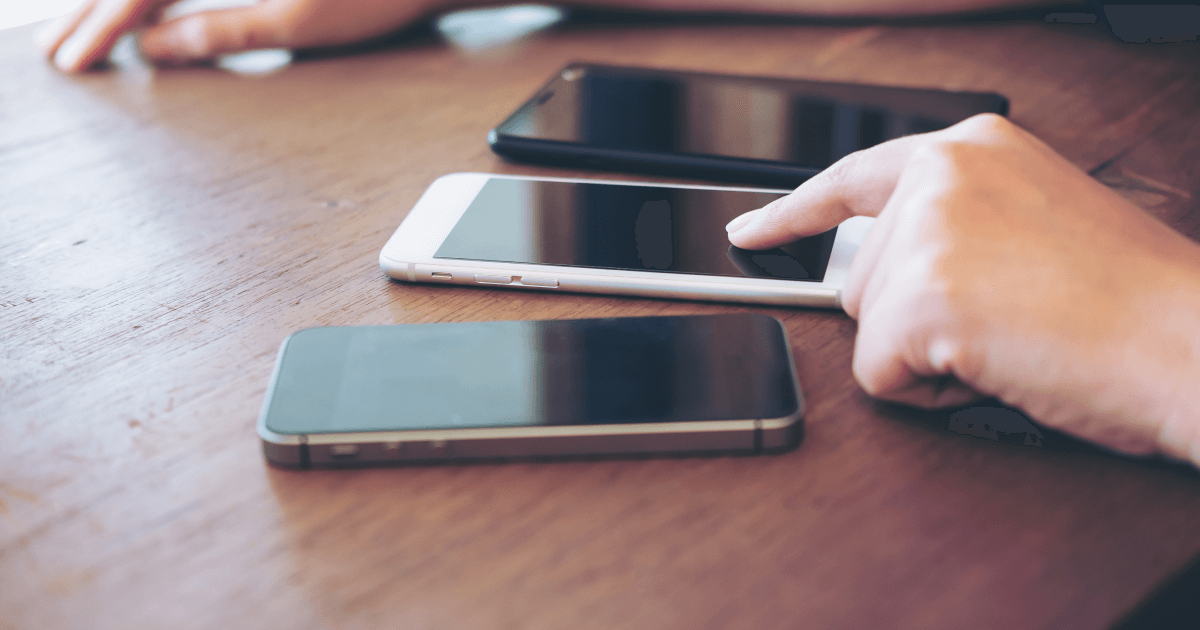 Are Old Mobile Phones Worth Anything? | Compare and Recycle