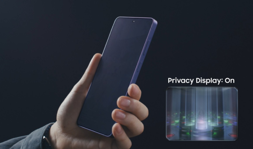 The S26 Ultra’s Privacy Display Blocks Prying Eyes