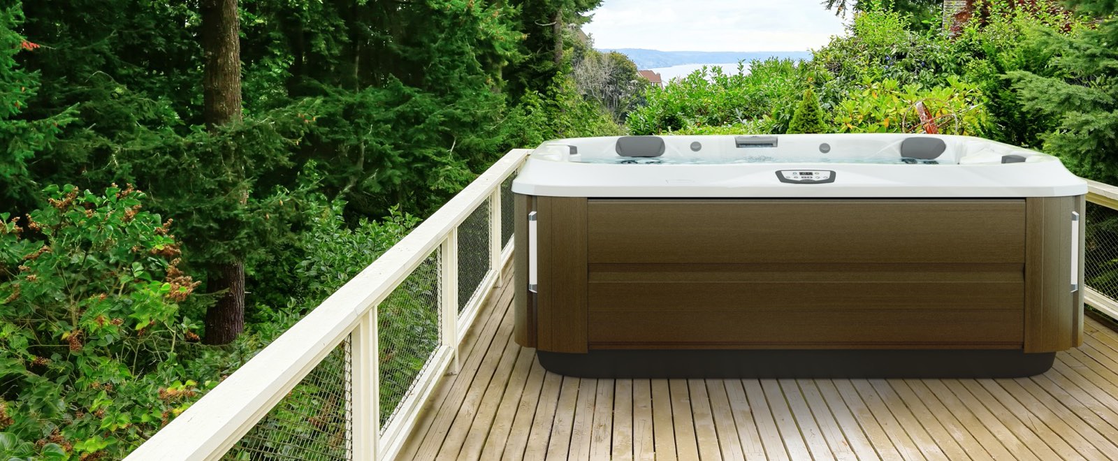 J-375™ | Luxury Outdoor Spa Pool | Jacuzzi®