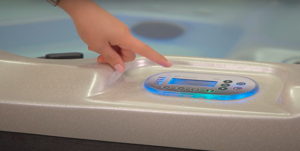 How to use SpaNet™ controls on a spa | Spa World Australia