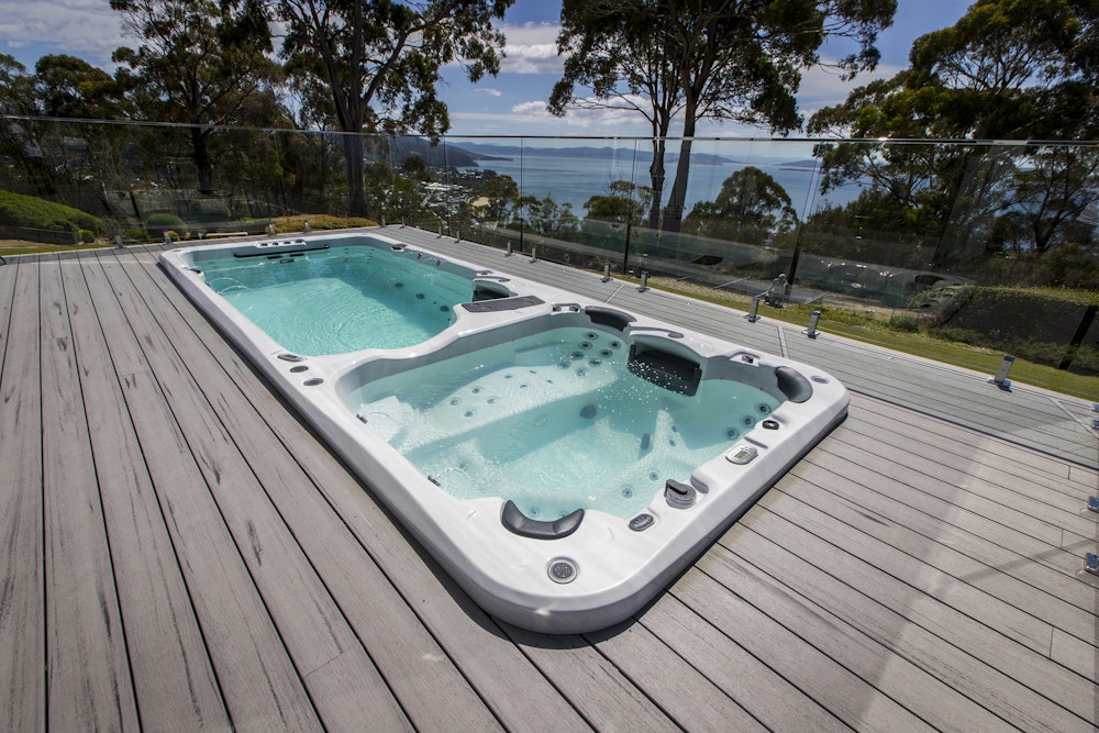 Tips to Find the Best Spa for Summer | Spa World Australia