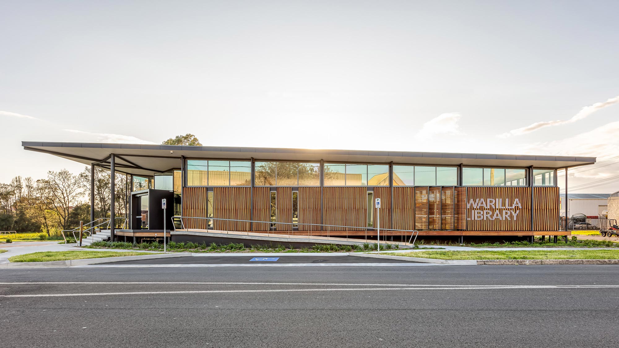 Warilla Library | Brewster Hjorth Architects