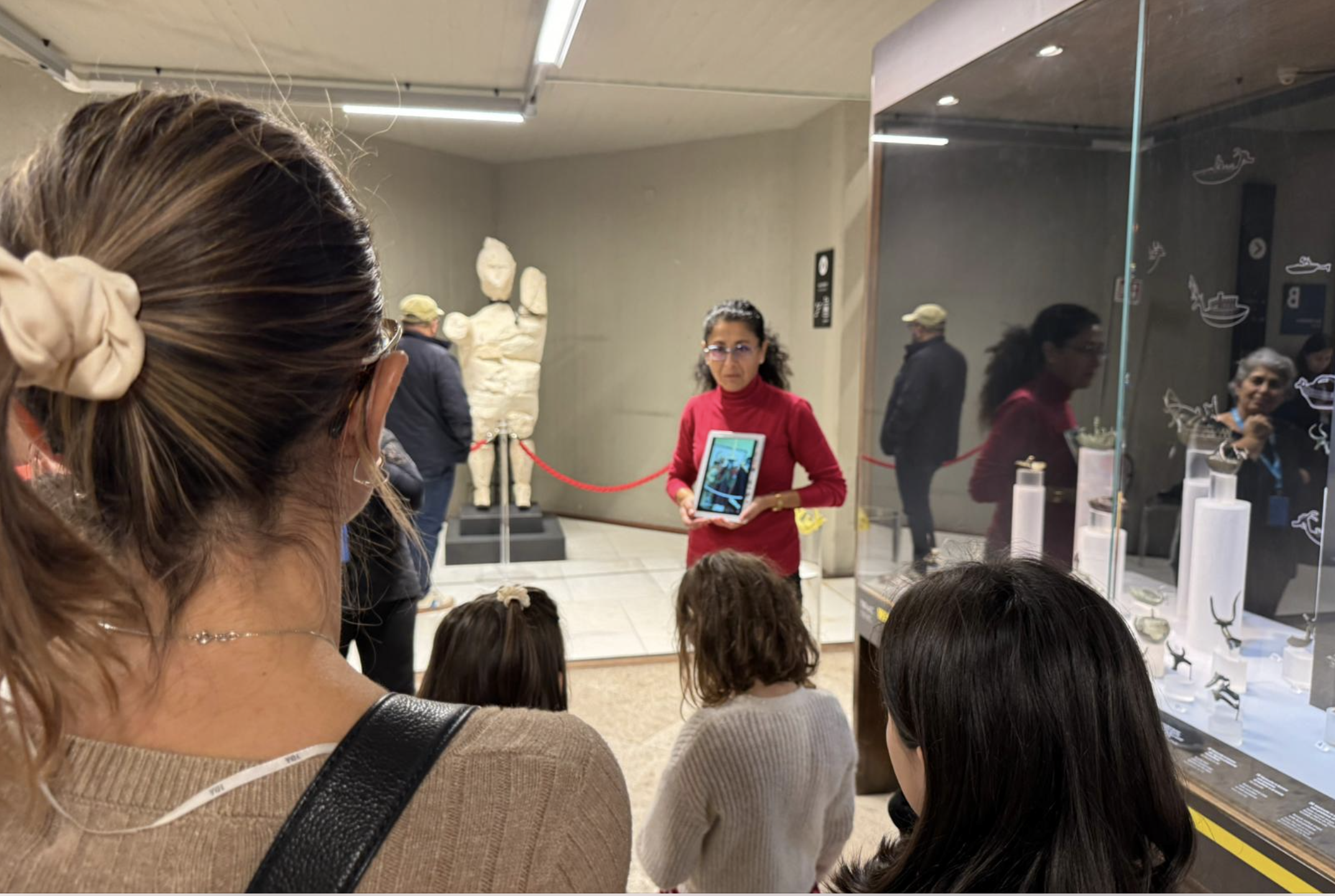 La Pigotta storica dell'UNICEF con l'artista Angela Demontis al Museo ...
