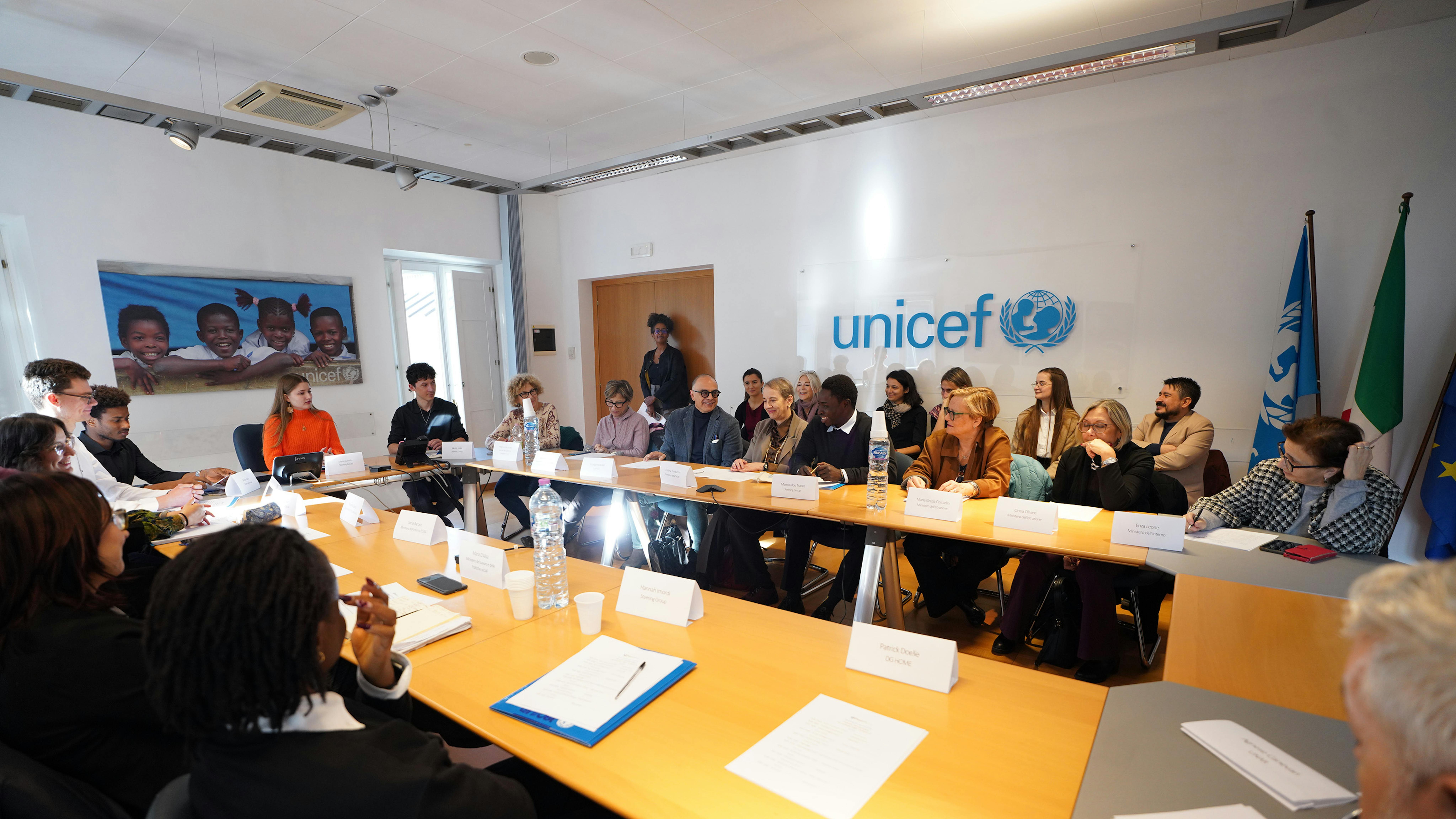 L'UNICEF e Terre des Hommes lanciano il report “Famiglie in Viaggio ...