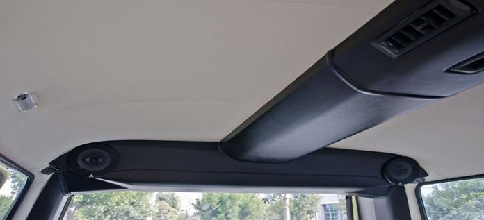 headliner-1-1.jpg