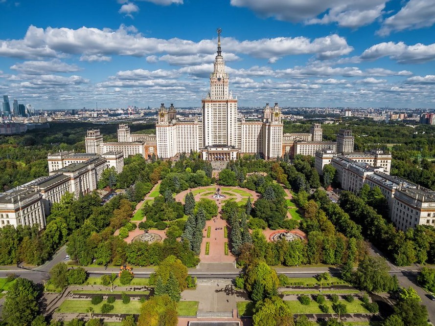 Summer School “Sustainability of Political Systems in Eurasia” - Eurac ...
