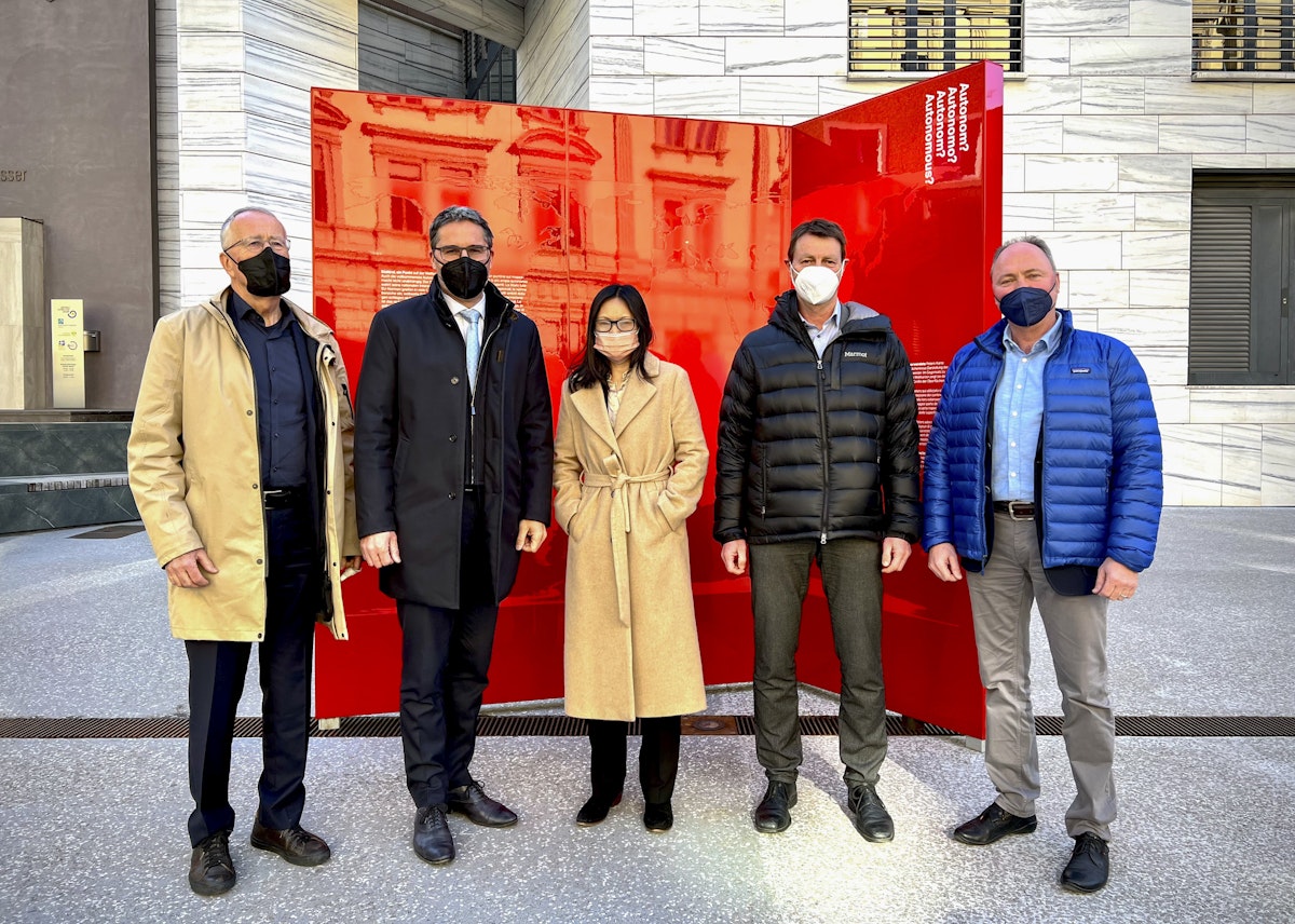 UNU Vice Rector Xiaomeng Shen's visit to Bolzano - Eurac Research