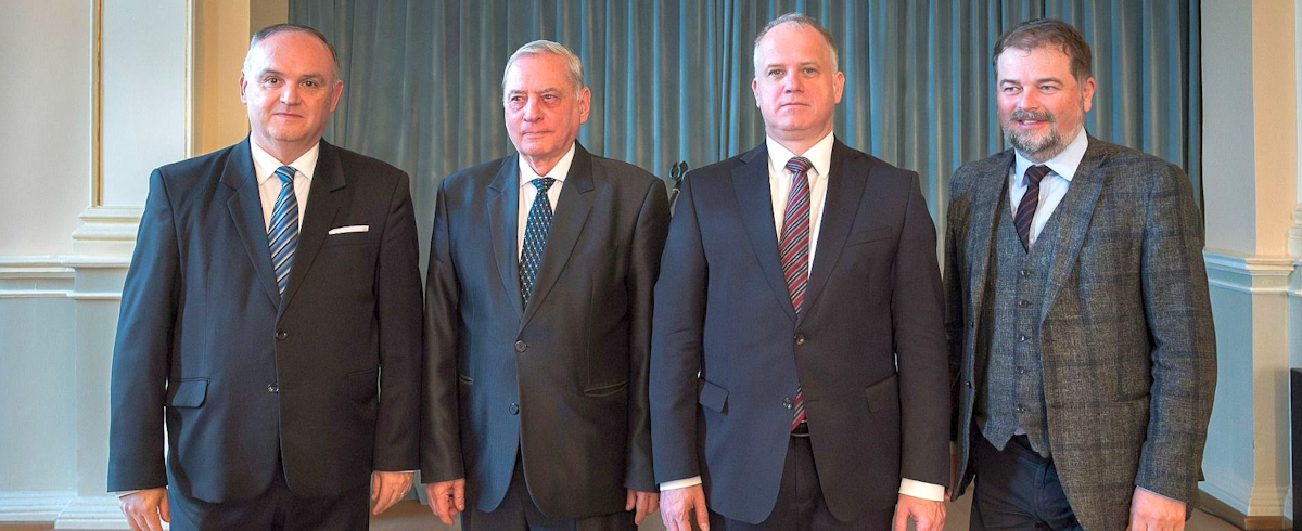 Porr Remains DFDR Chairman - New Election at the Democratic Forum of ...