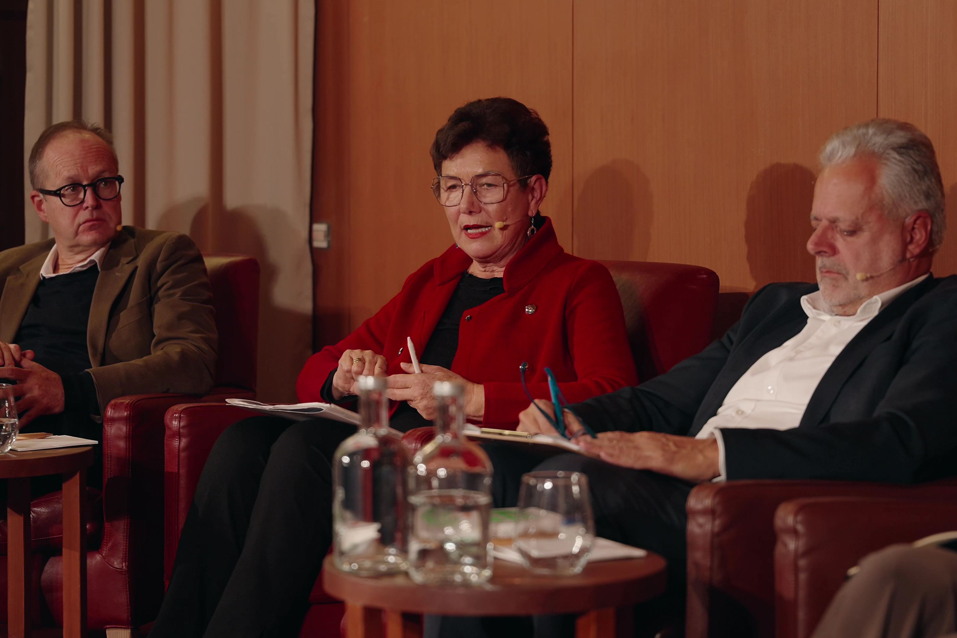 Florence Gaub: „Zukunft ist eine Superkraft“ - Eurac Research