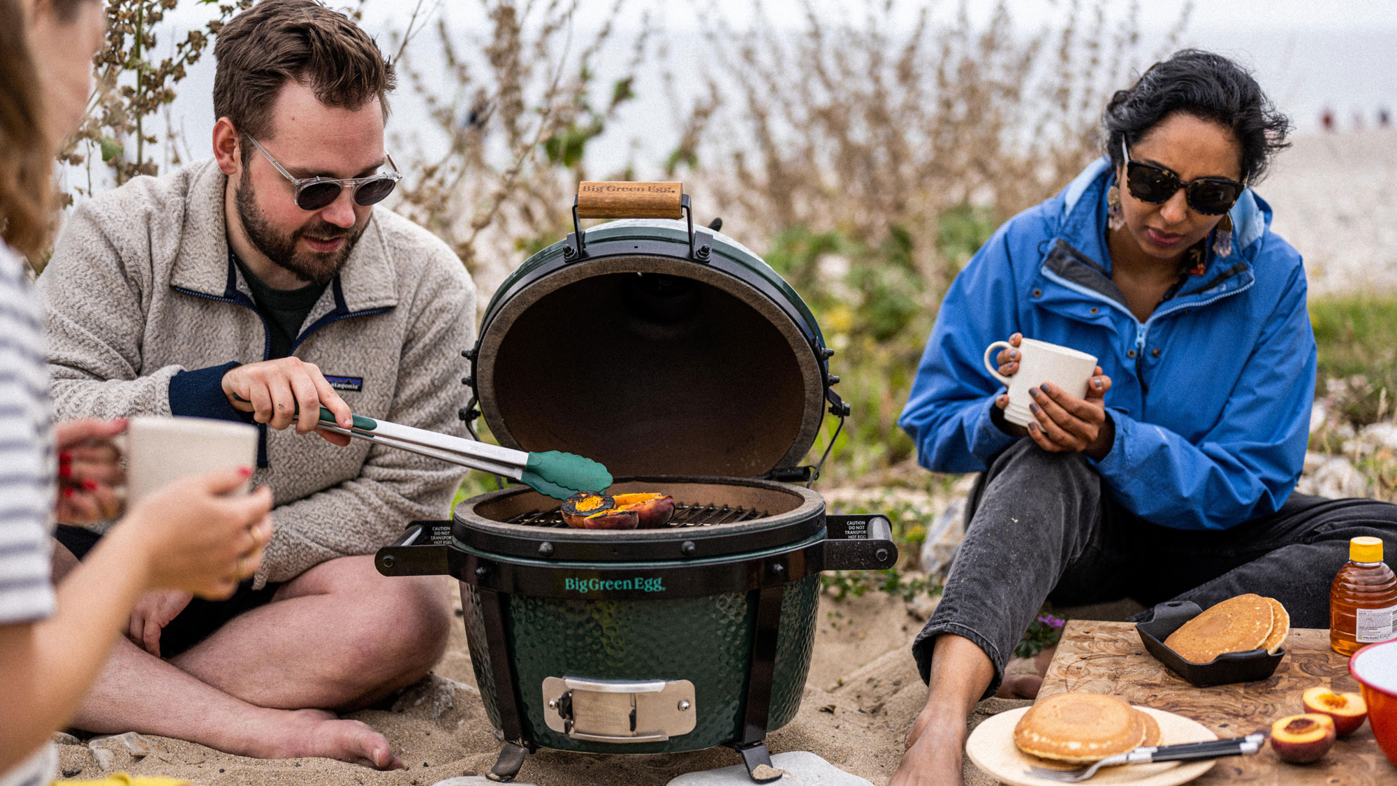 Small Kamado BBQ - Charcoal Ceramic Barbecue