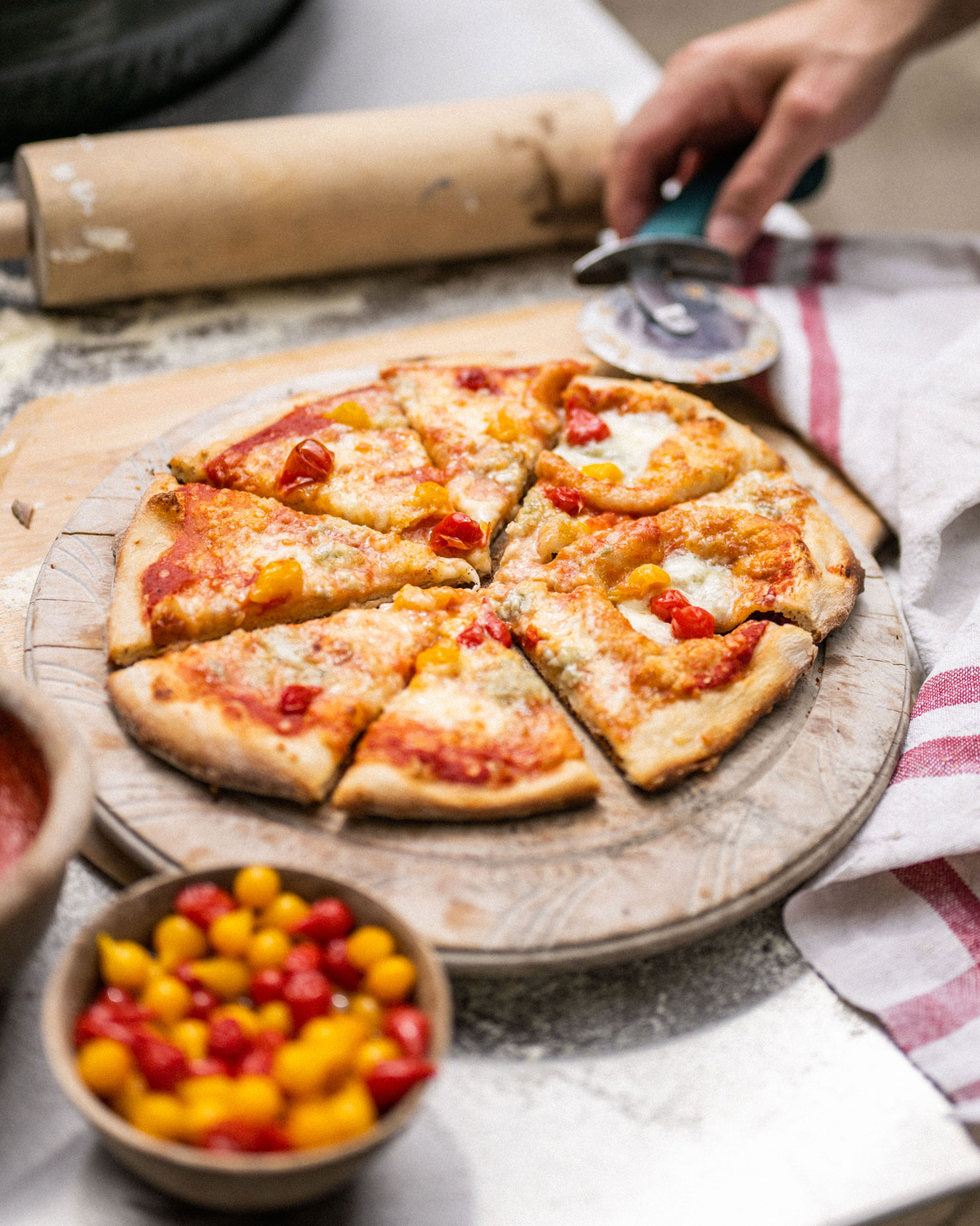 Perfect Pizzas | Ceramic Charcoal BBQs | Big Green Egg