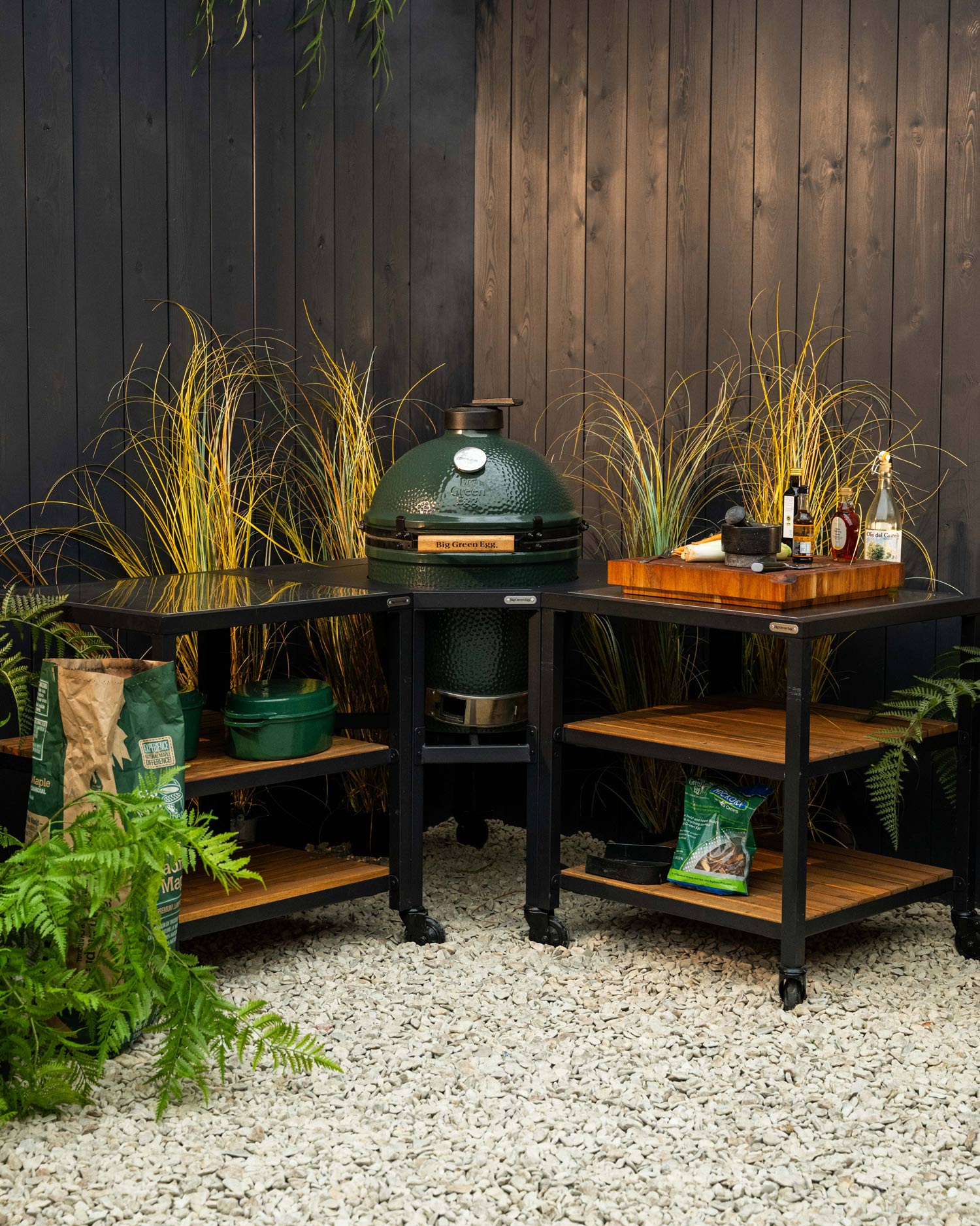 Modular Nest System | Ceramic Charcoal BBQs | Big Green Egg