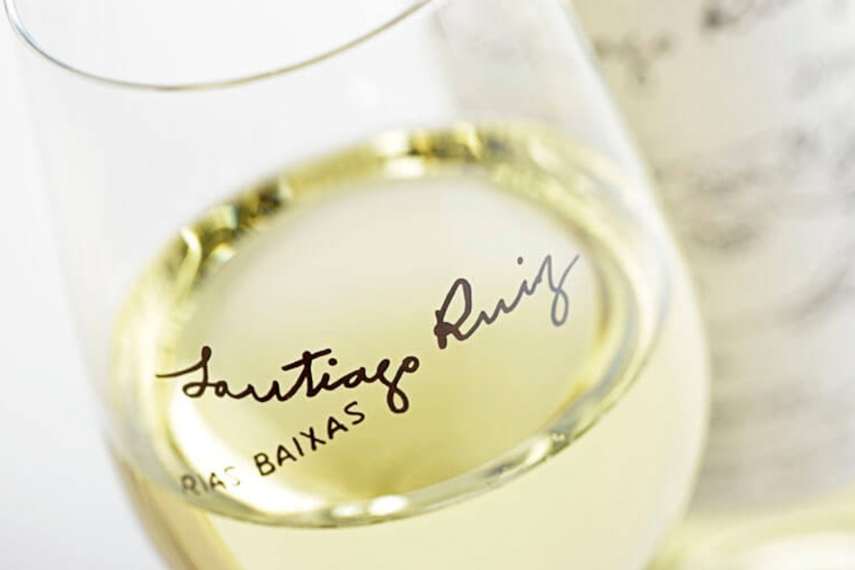 How to serve the perfect white wine