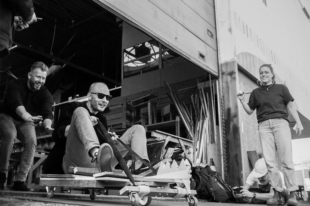 Bright Alley Conclusion | We set your people in motion