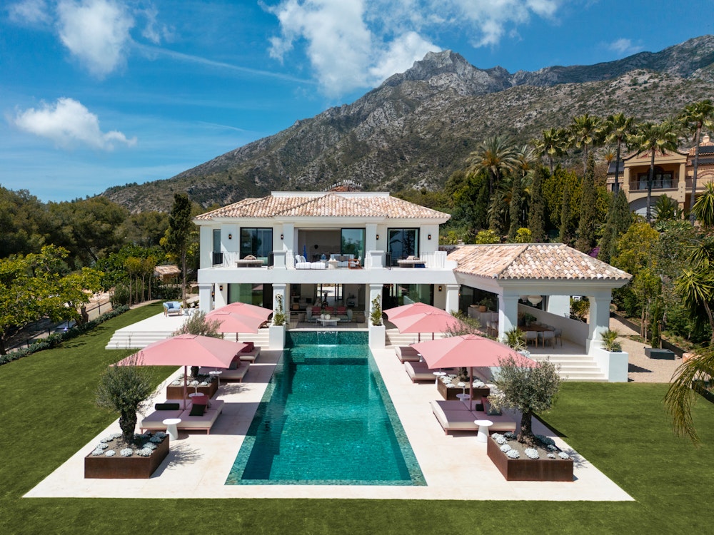 A Grand Guide to Purchasing Property in Marbella: Costs and Considerations