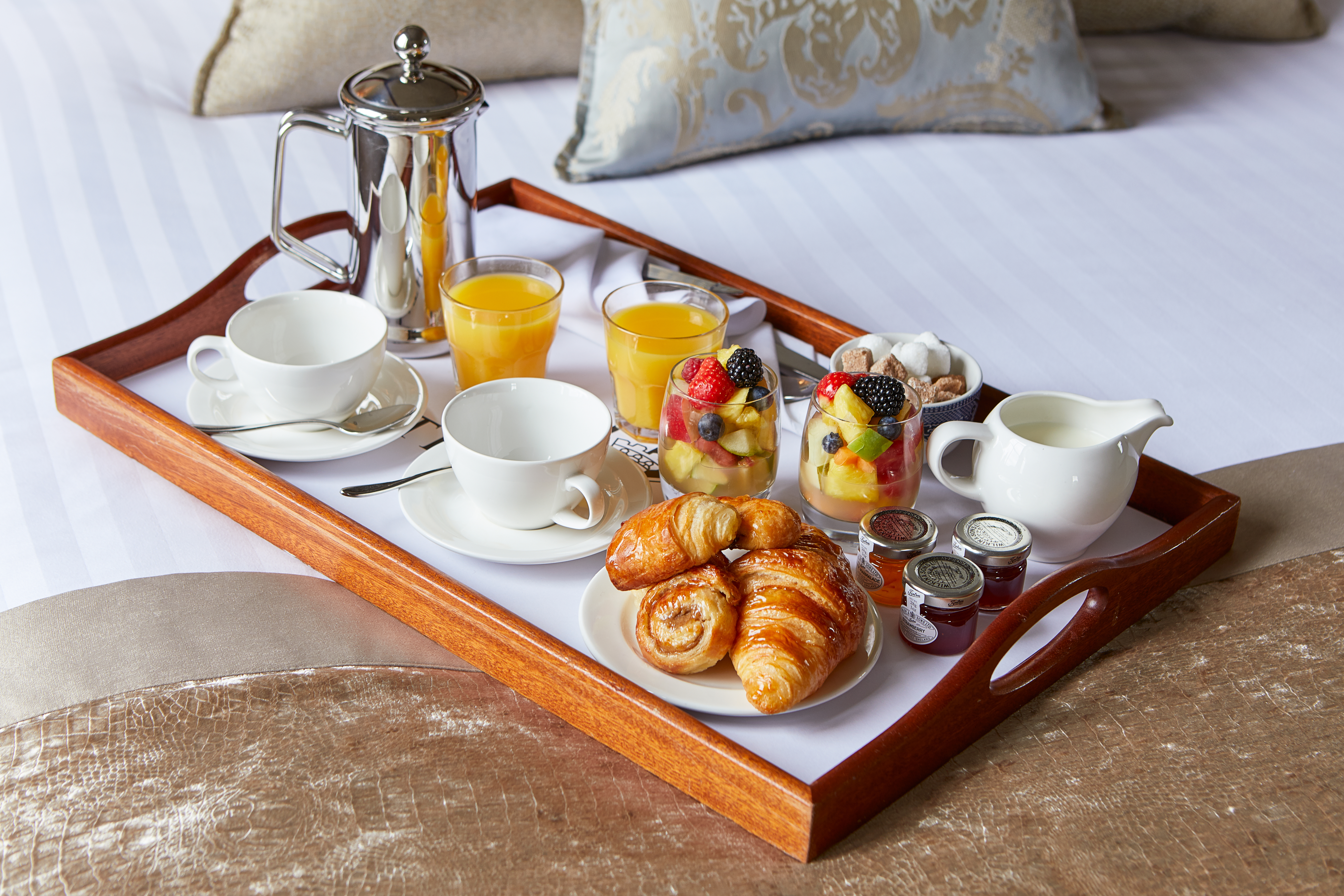 Dinner, Lunch & Breakfast Menus | Macdonald Hill Valley Hotel