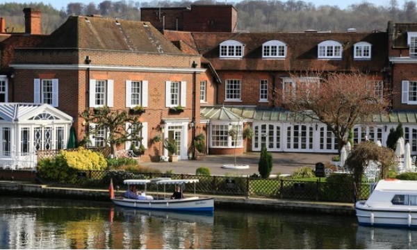 Hotel in Peebles | Macdonald Cardrona Hotel