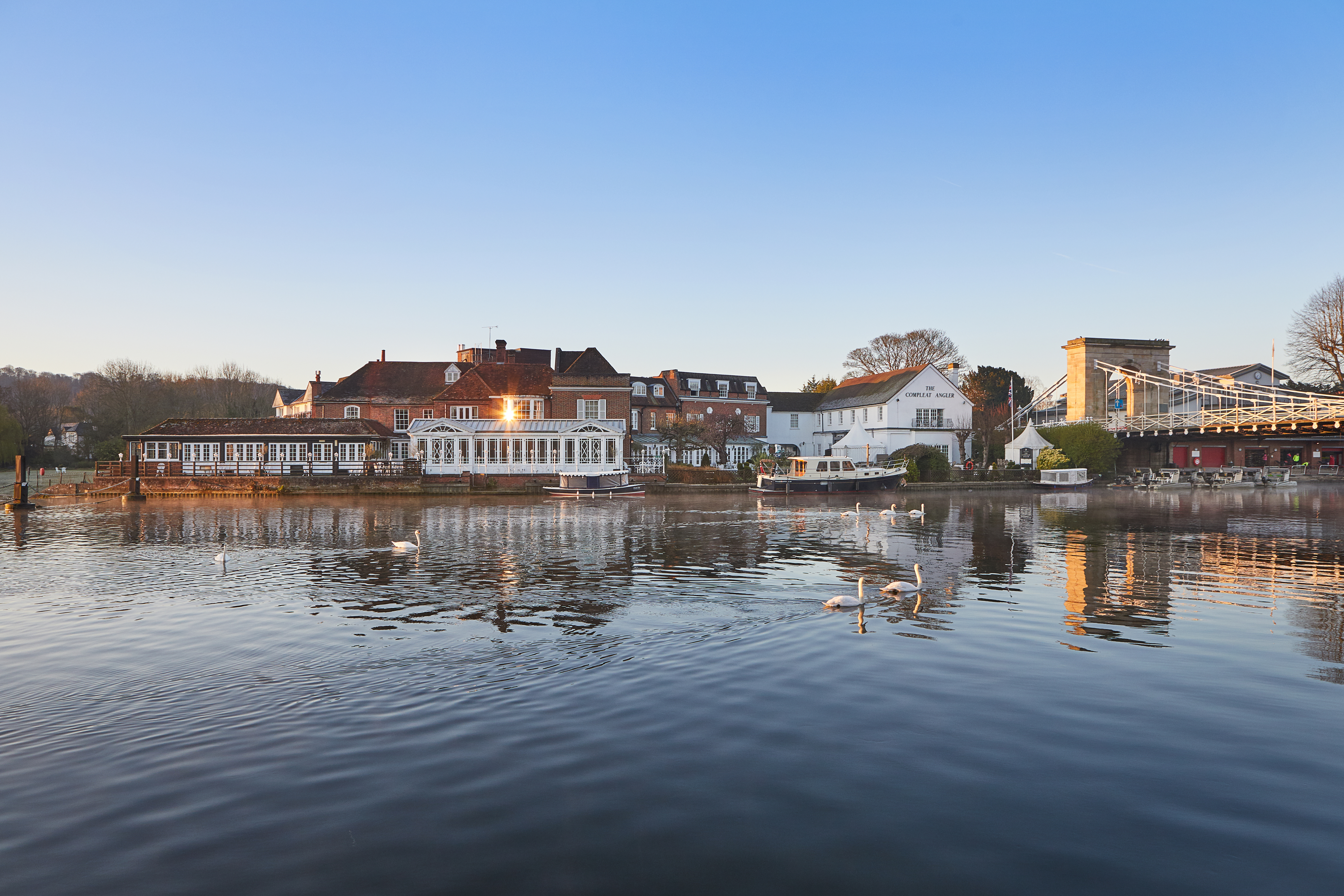 Hotel Gallery in Marlow | Macdonald Compleat Angler