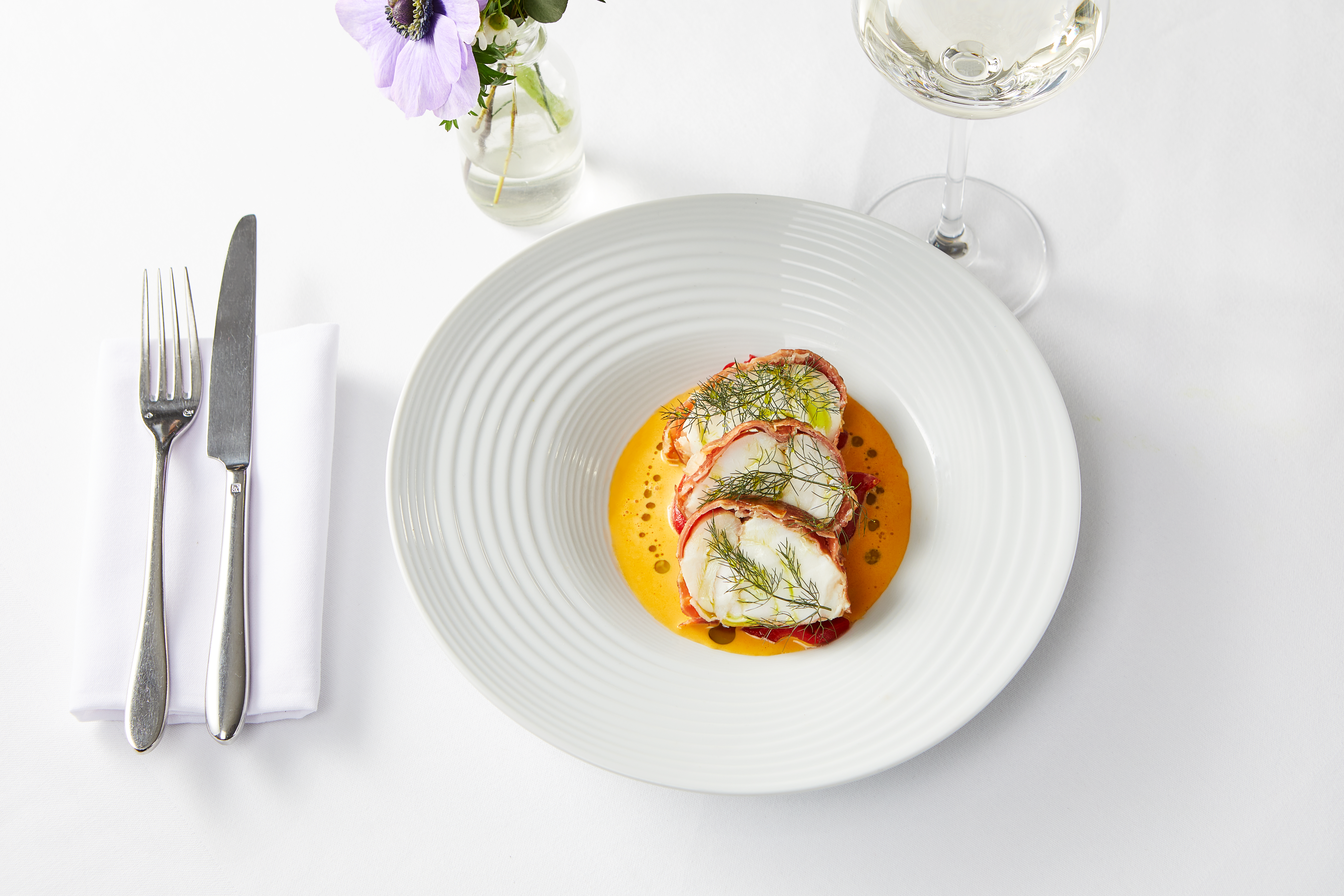 Luxury 4 Star Hotel in Marlow | Macdonald Compleat Angler