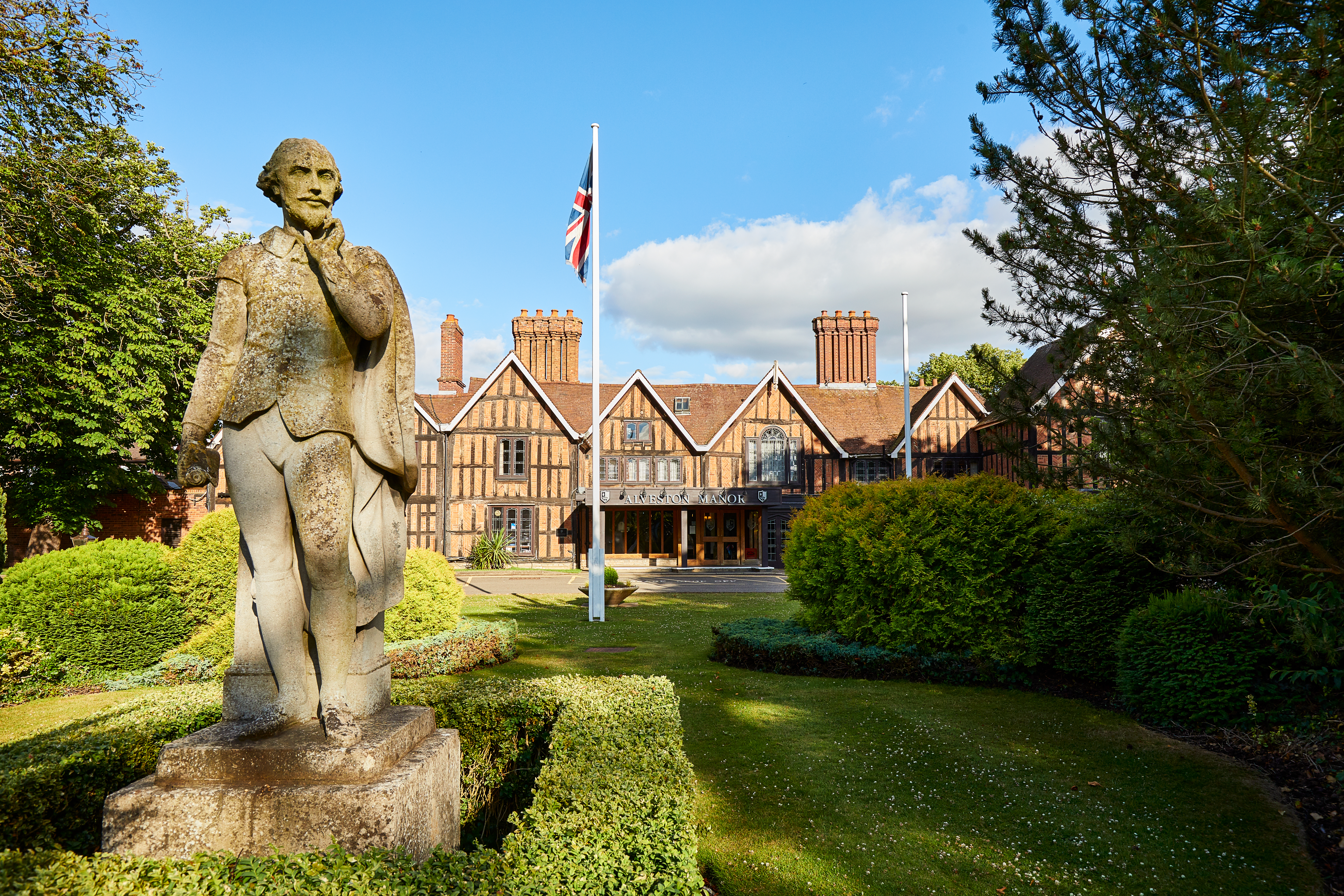 Hotel Gallery | Macdonald Alveston Manor Hotel