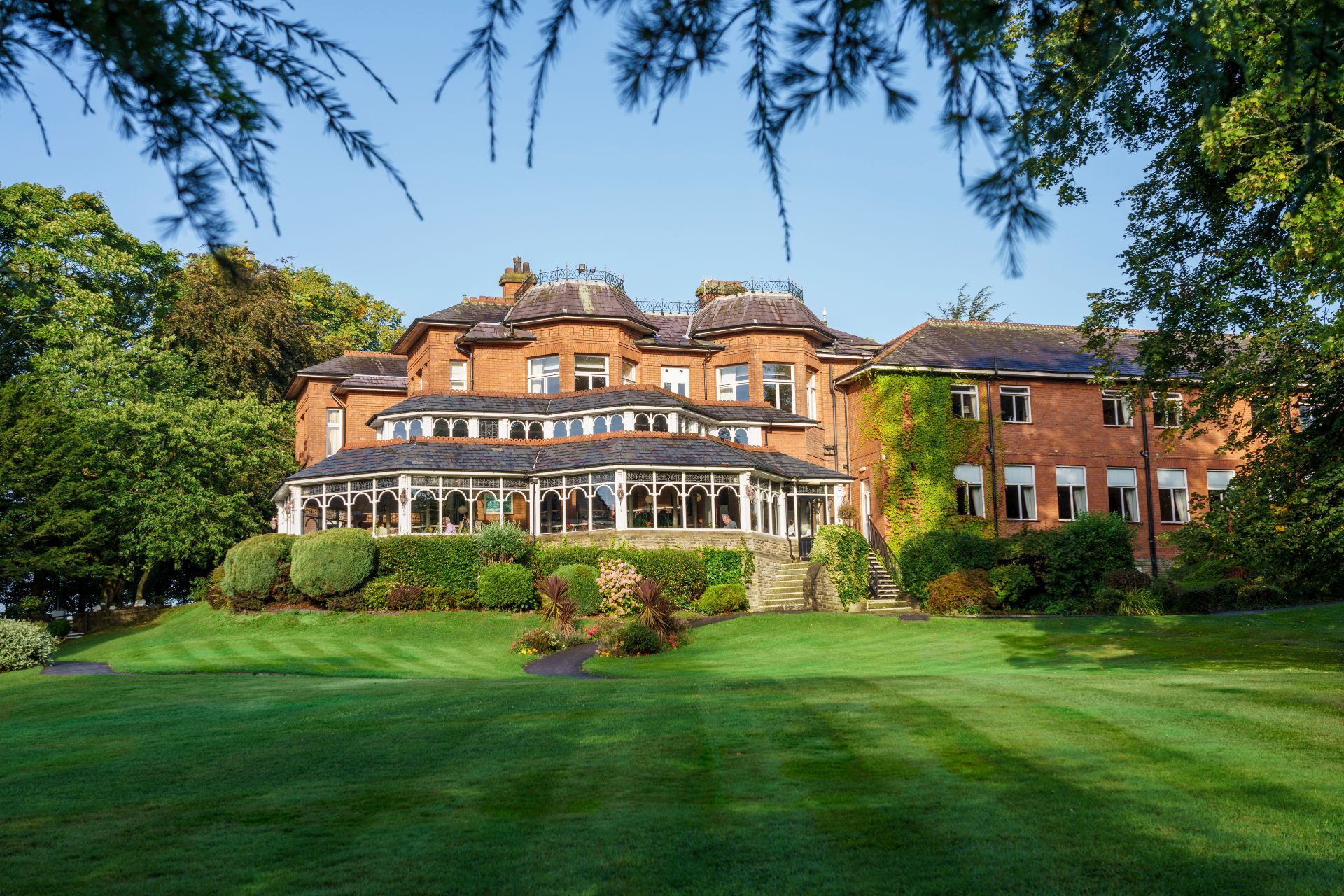 Luxury 4 Star Hotel in Wigan | Macdonald Kilhey Court